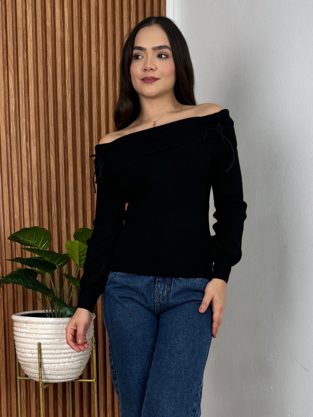 CHOMPA NELLY - NEGRO – HUBA